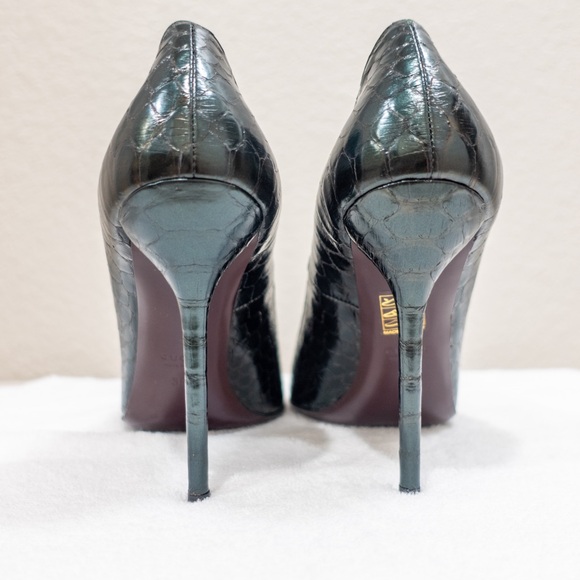 Gucci | Shoes | Gucci Vintage Python Heels | Poshmark
